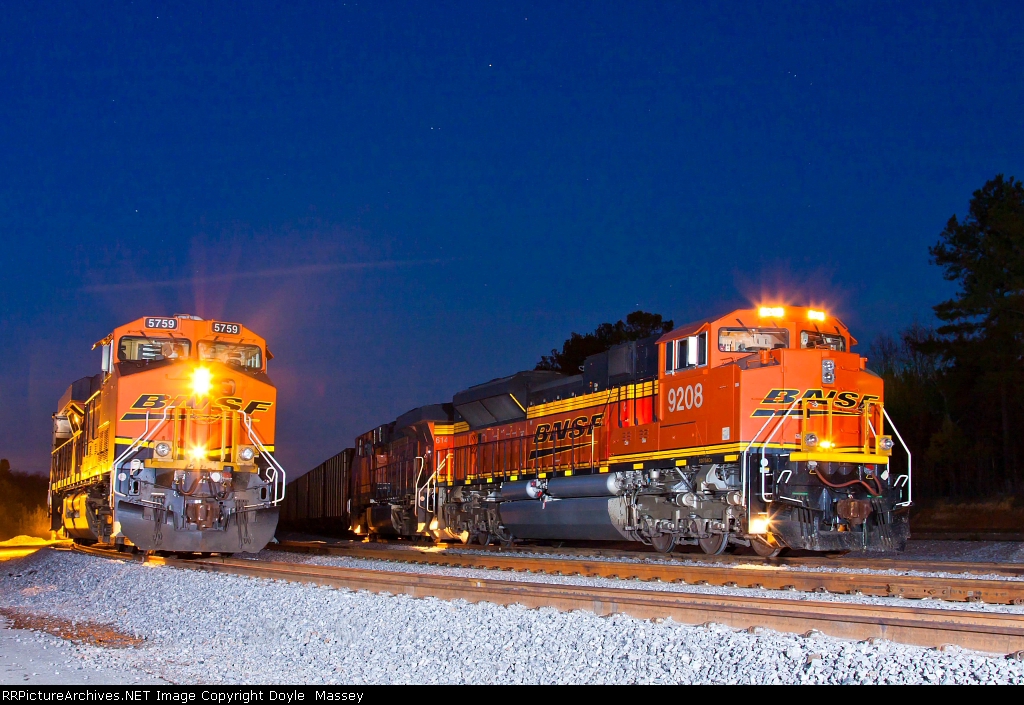 BNSF 9208